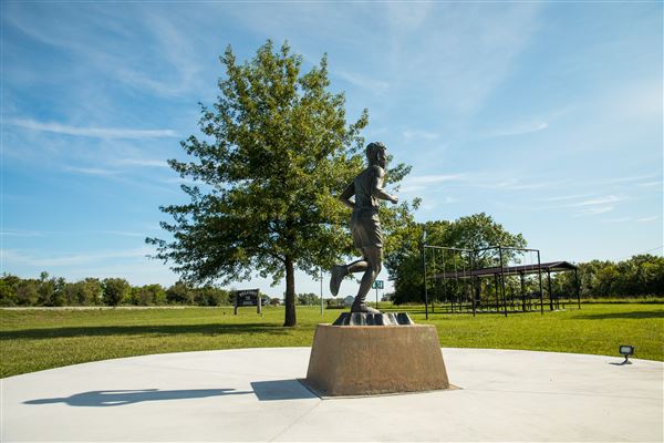 Locations Hub - Andy Payne Statue and Park