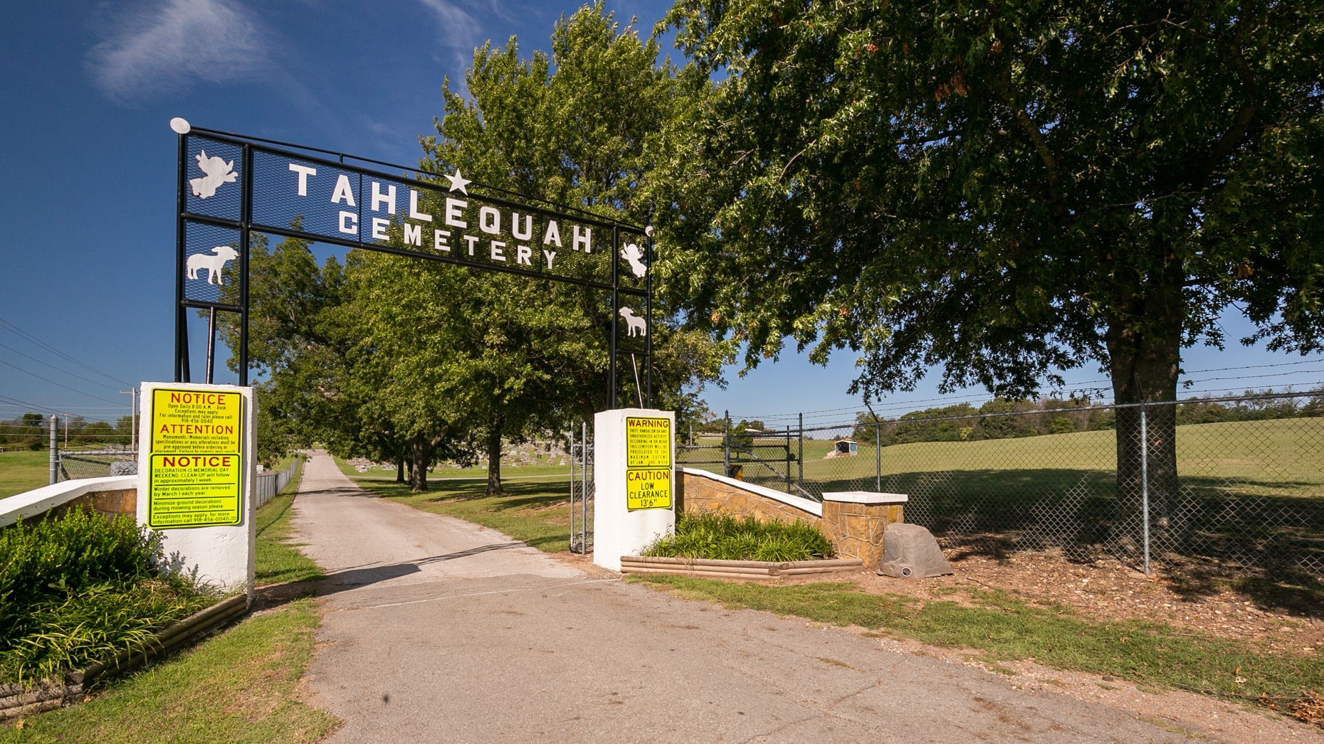 Locations Hub - Tahlequah Cemetery